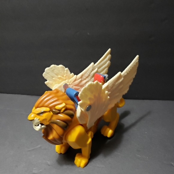 Mattel | Toys | 24 Mattel Imaginext King Leonidis Winged Toy | Poshmark